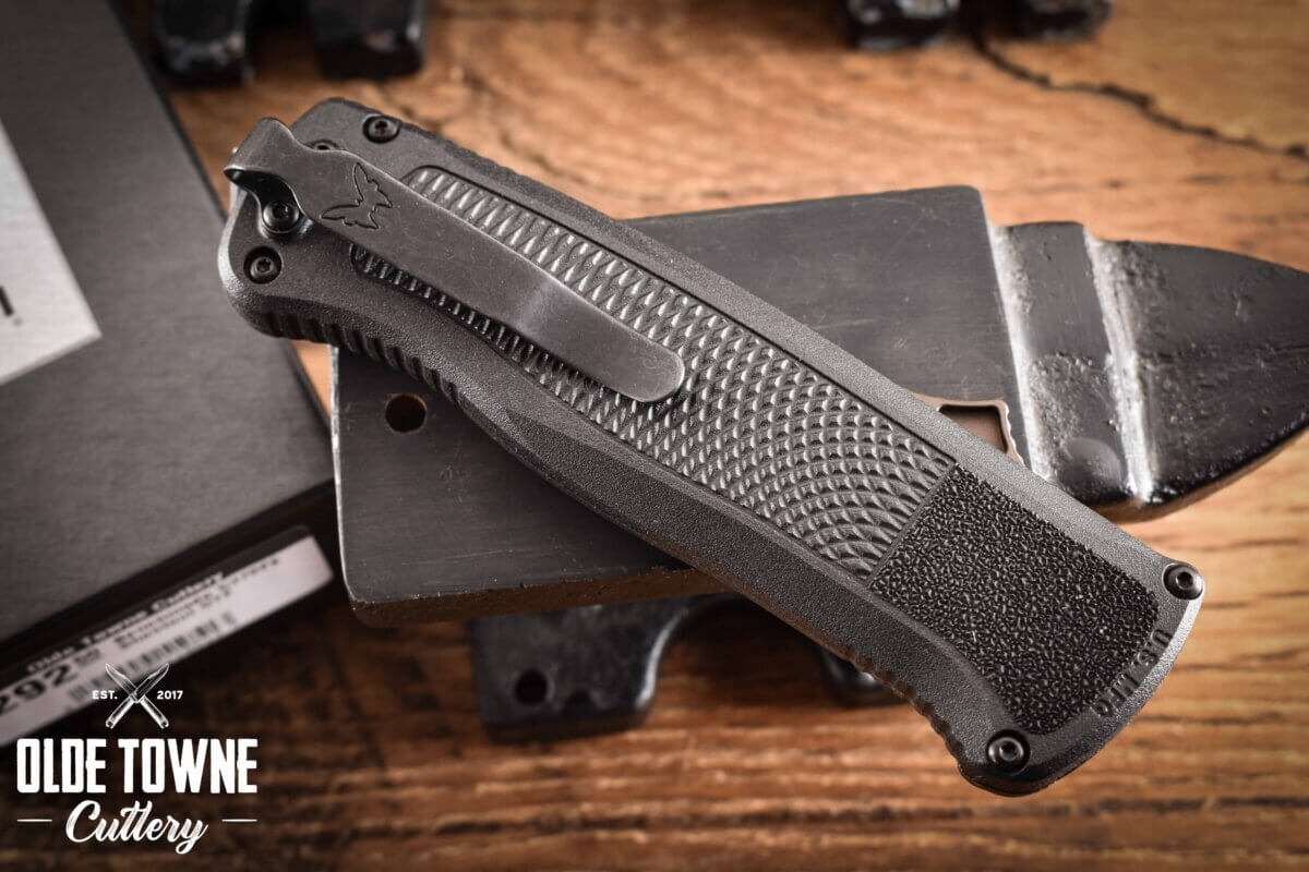 OTF Knife: Benchmade Shootout with Black Handle 5370OFE